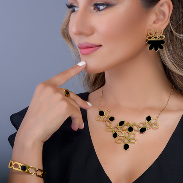 Arabesque Necklace- Golden – Malath Gallery Designs